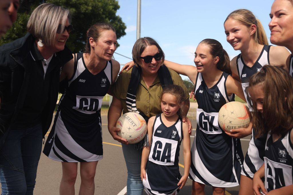Coorong Cats Football & Netball Club - Commshake